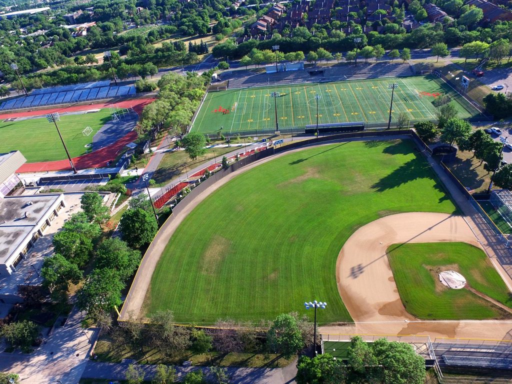Complexe sportif Claude-Robillard Balles - Lanco Aménagement ...