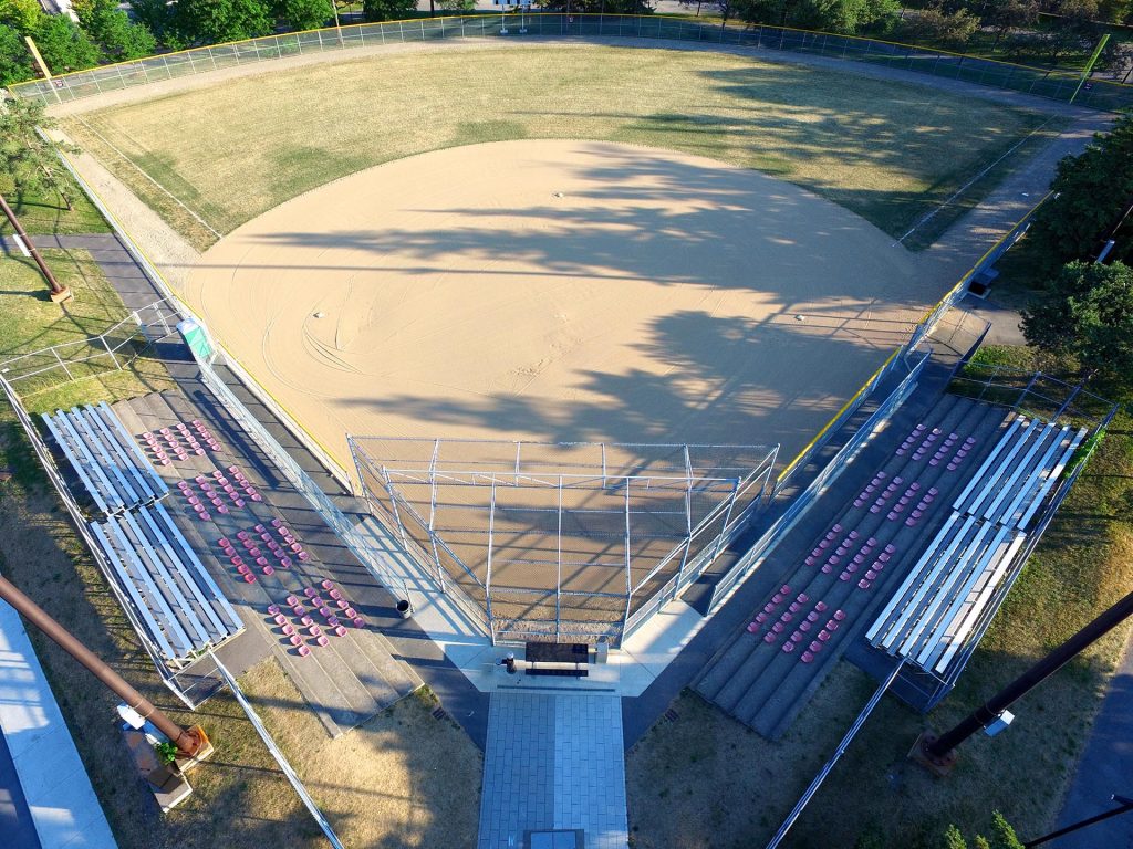 Complexe sportif Claude-Robillard Balles - Lanco Aménagement ...